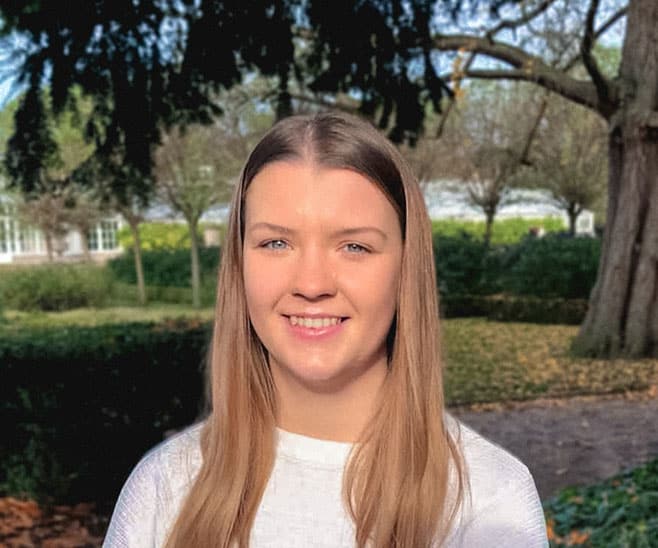 Evelyn Neil, • Advanta Solutions